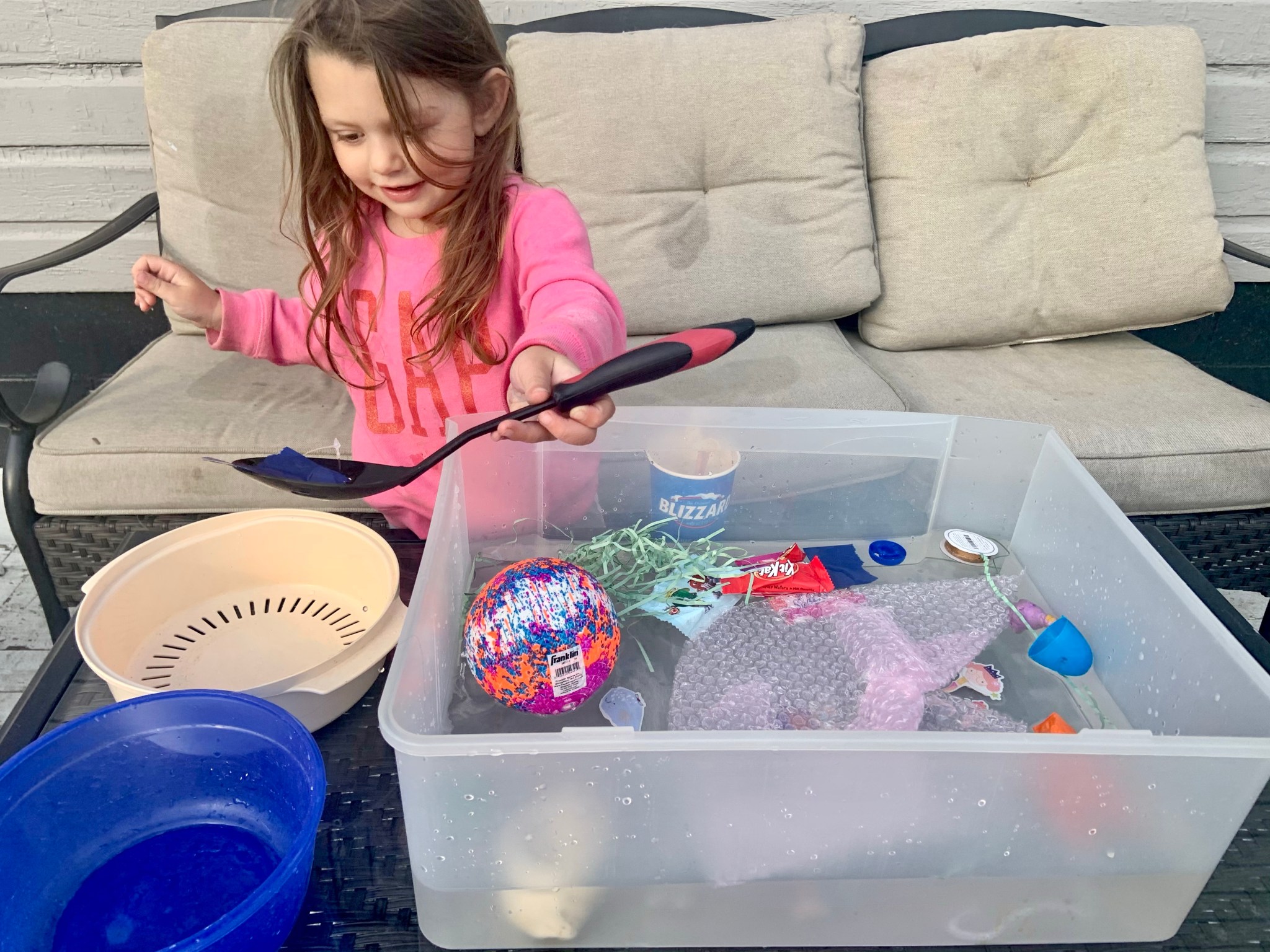 Toddler Activity: Ocean Pollution Cleanup | Grey Skies & Rainbow Highs