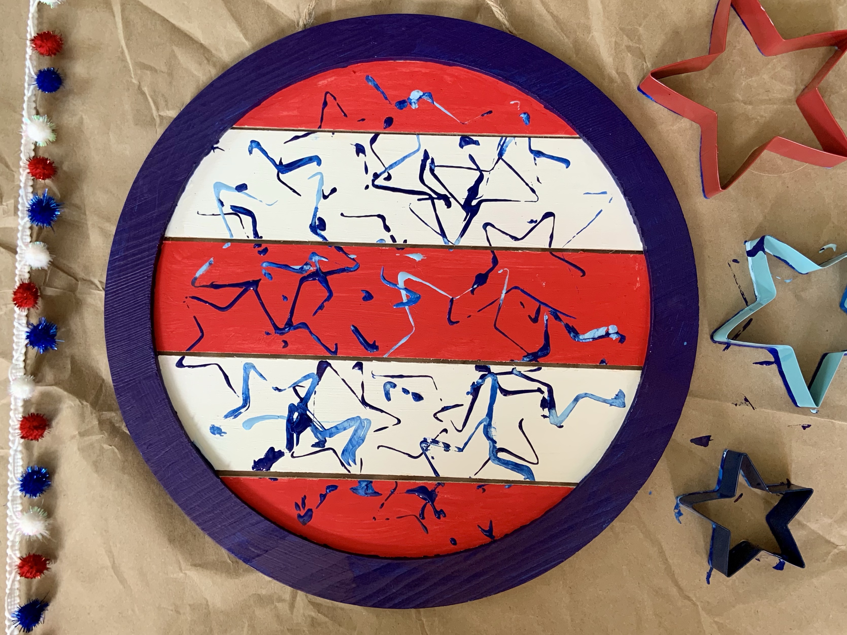DIY Stars and Stripes Sign | Grey Skies & Rainbow Highs